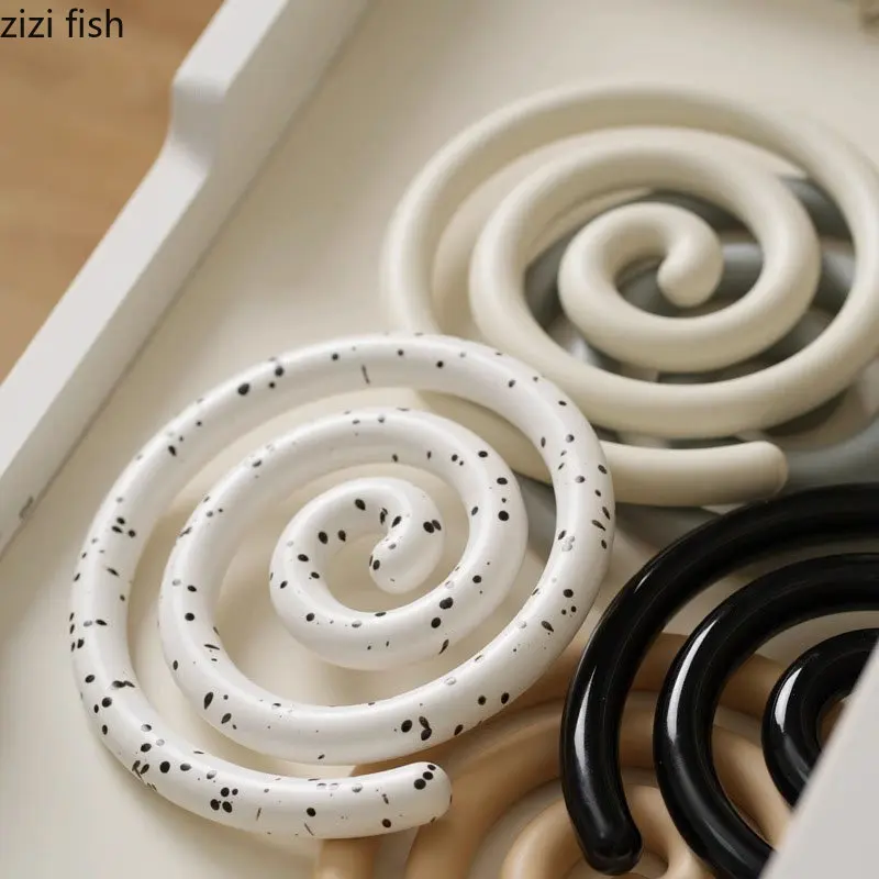 Ceramic-Tableware-Mat-Creative-Dining-Table-Anti-Scald-Mat-Pot-Mat-High ...