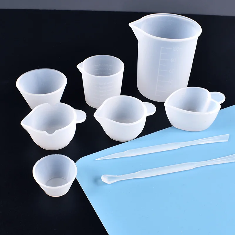 Silicone Mixing Measuring Pouring Cups – Craftistry Hub