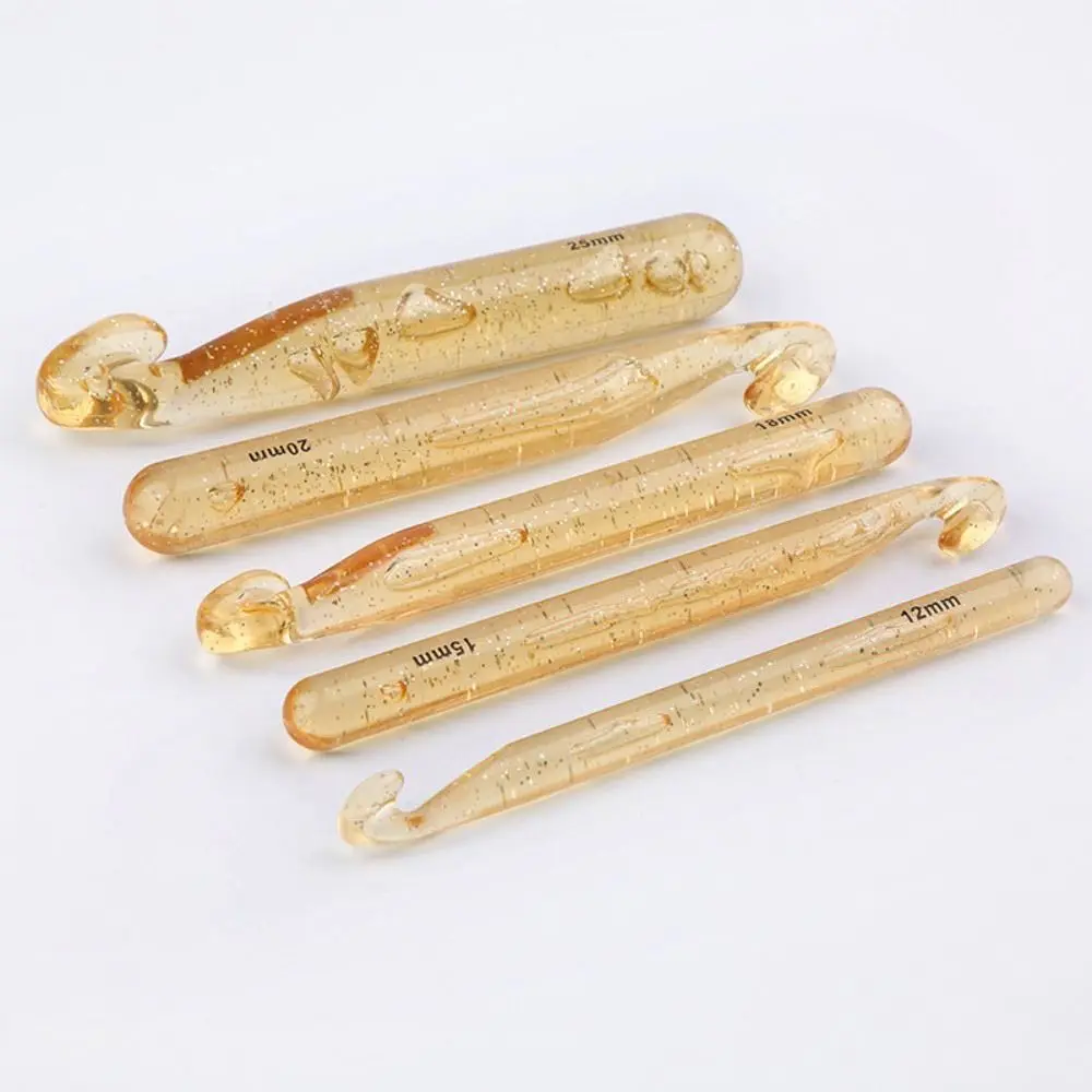 12-15-18-20-25mm-Crochet-Hooks-Large-Sizes-Plastic-Crochet-Needles ...