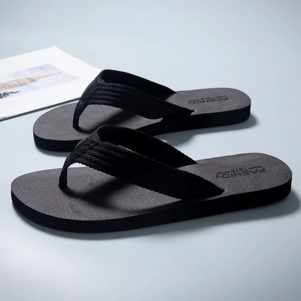 Men Slippers Summer Trend Lightweight Flip Flops Man Minimalist Fashion ...