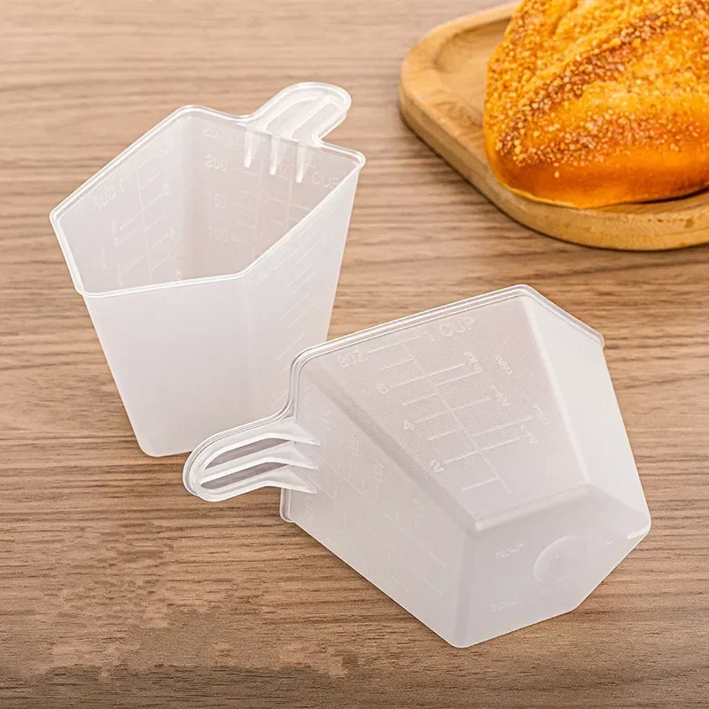 1Pcs 250ml Plastic Measuring Baking Beaker Coffee Jug Cup Container ...