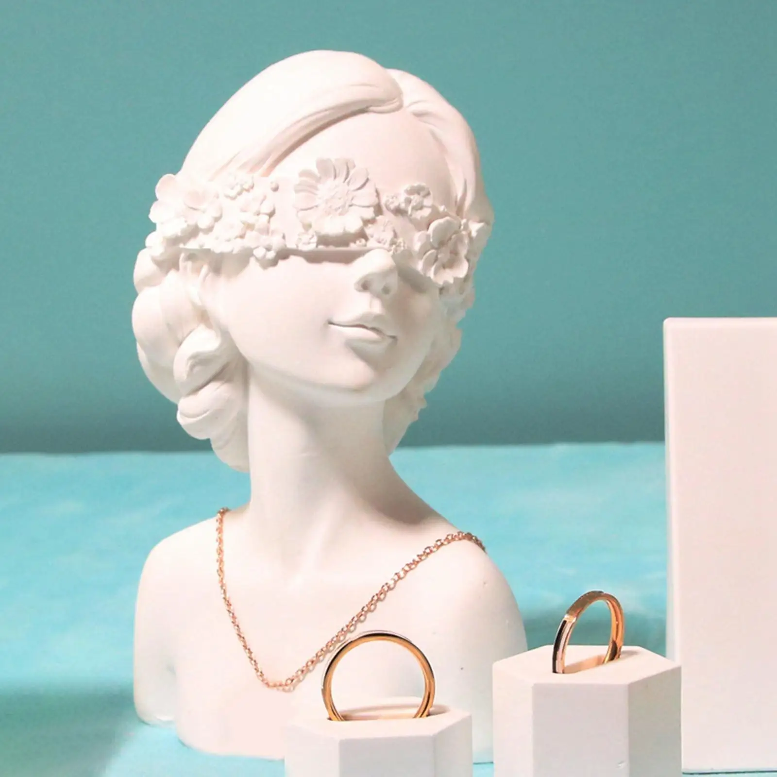 Resin-Jewelry-Display-Stand-Mannequin-Pendant-Chain-Organizer-Necklace ...
