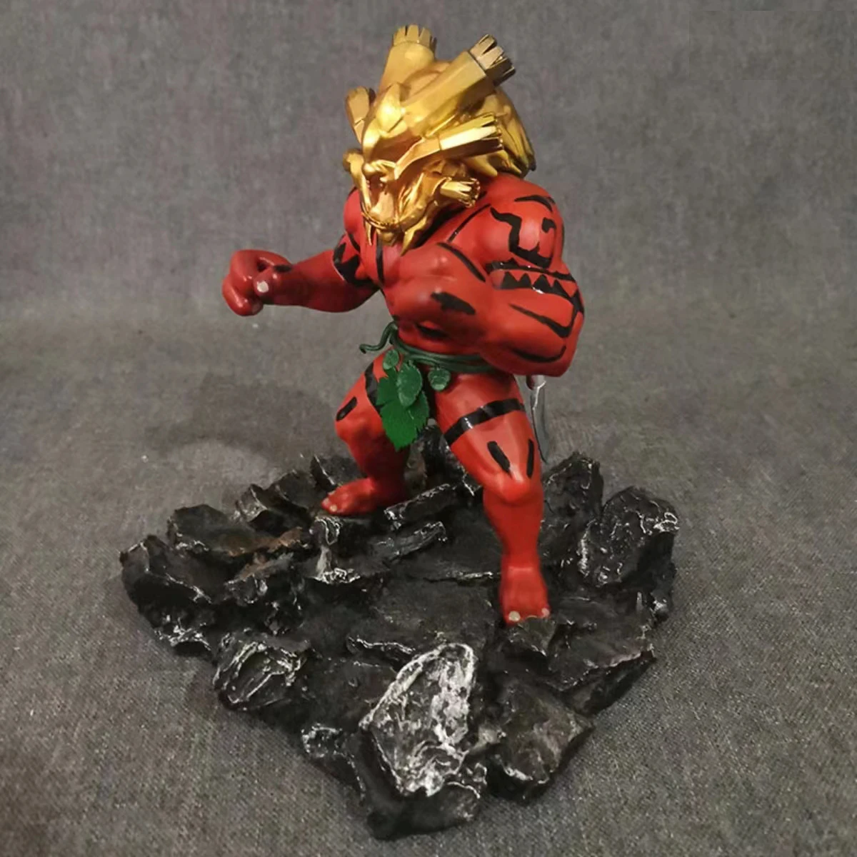 In-Stock-Original-DOTA-Anime-Figurine-AXE-Statue-Figures-Cartoon-Toy ...