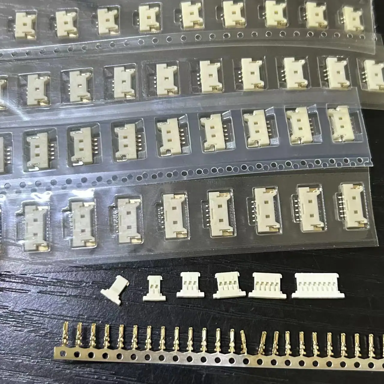 51146-1-25mm-Ultra-thin-Connector-A1254-SMD-Horizontal-housing-Holder-LCD-connector-2p-3P-4P.jpg