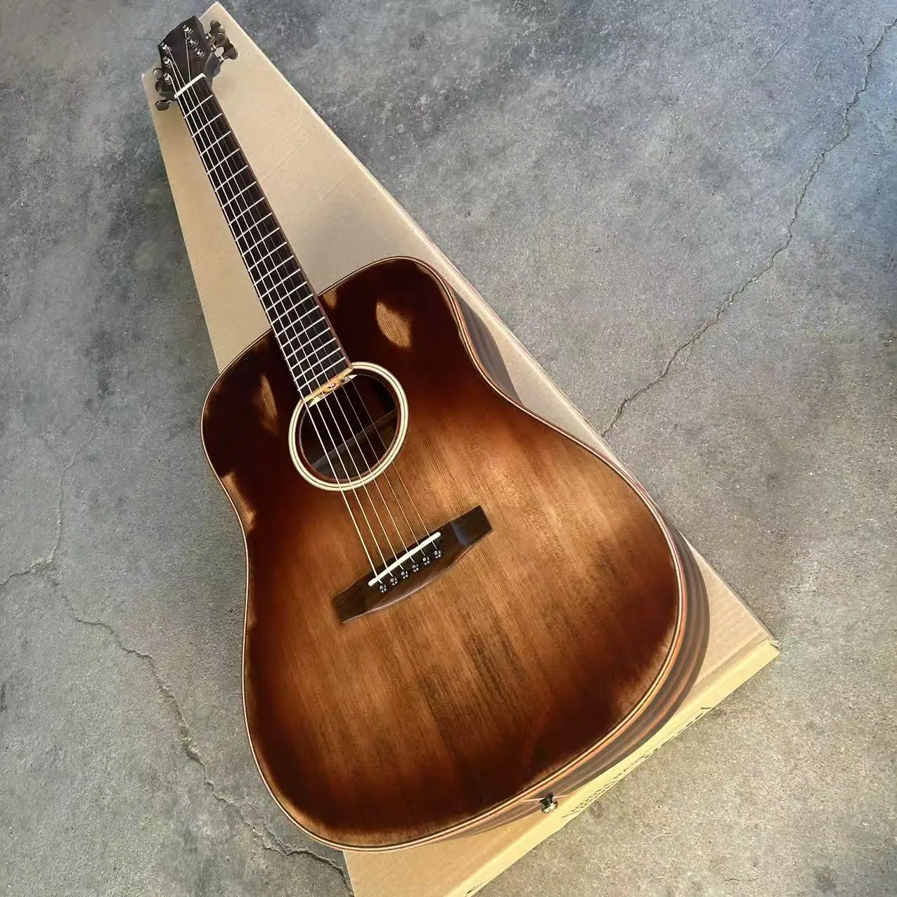 41 inch antique relic acoustic acoustic guitar, spruce mahogany face ...