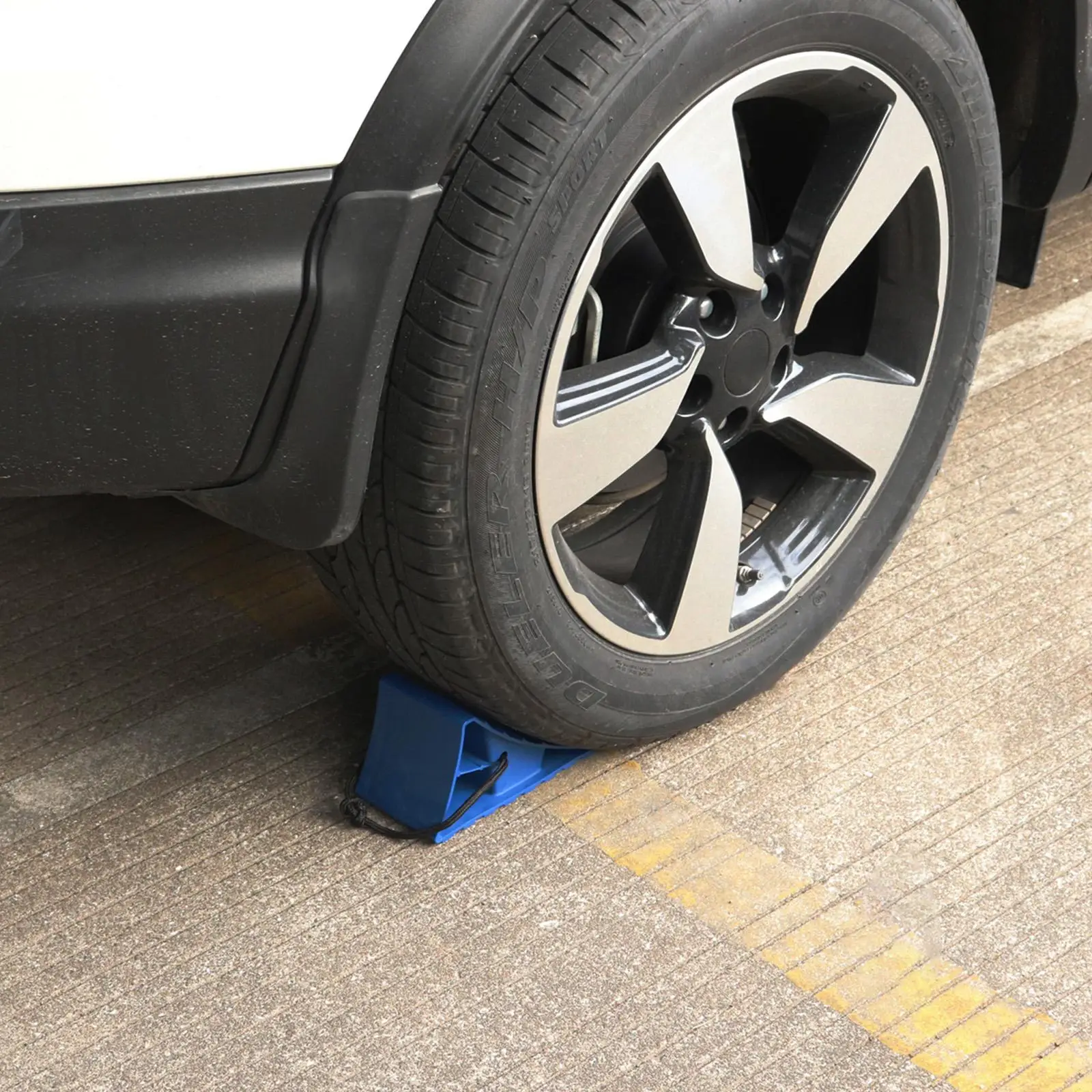 Wheel-Chocks-Black-Car-Stoppers-Anti-skid-Tire-Heavy-Duty-Pad.jpg