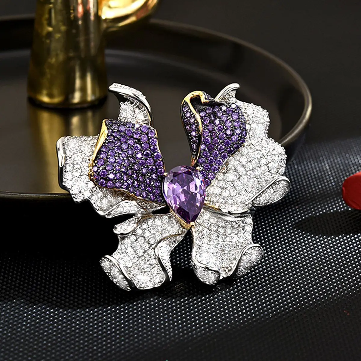 SUYU Women's Light Luxury Design Elegant Inlaid Zircon Versatile ...