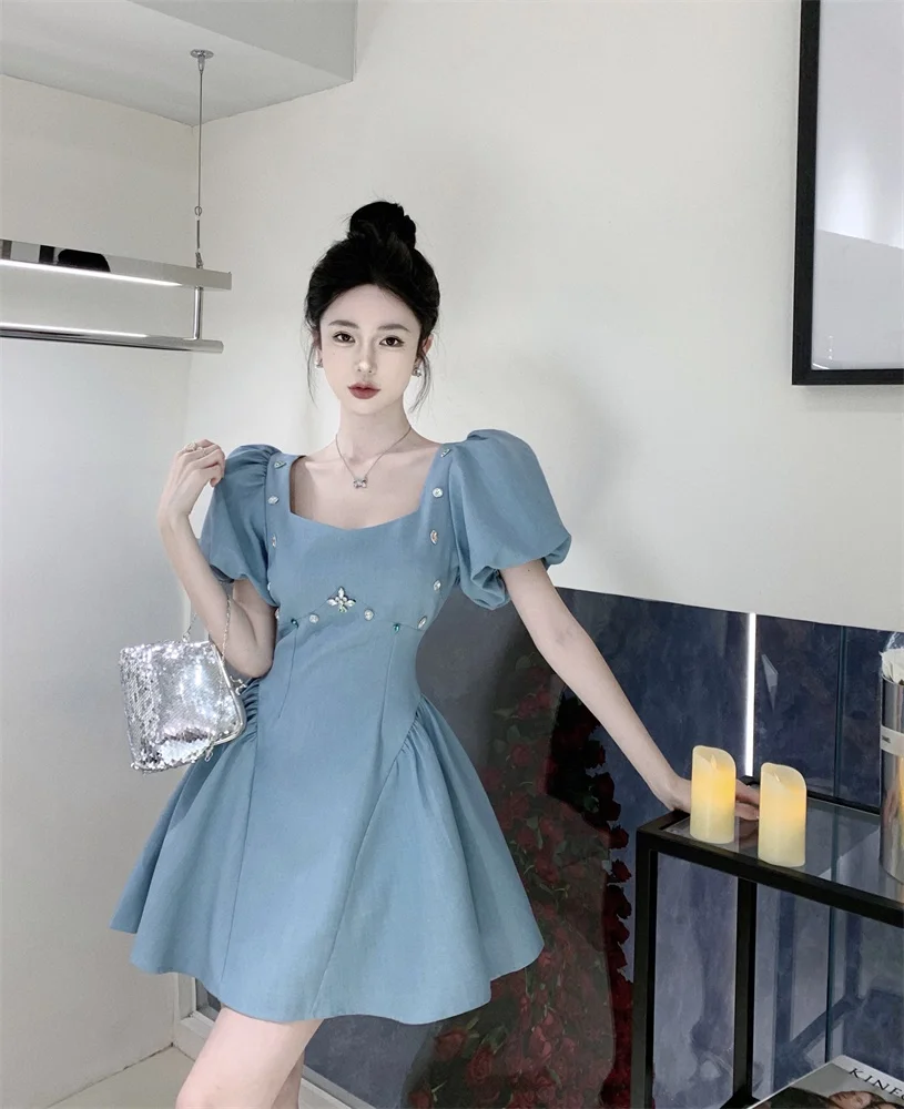 솔리드 퍼프 슬리브 드레스 여성 여름 프랑스 스타일 우아한 스퀘어 칼라 짧은 드레스 나이 감소 달콤한 스타일 슬리밍 푹신한