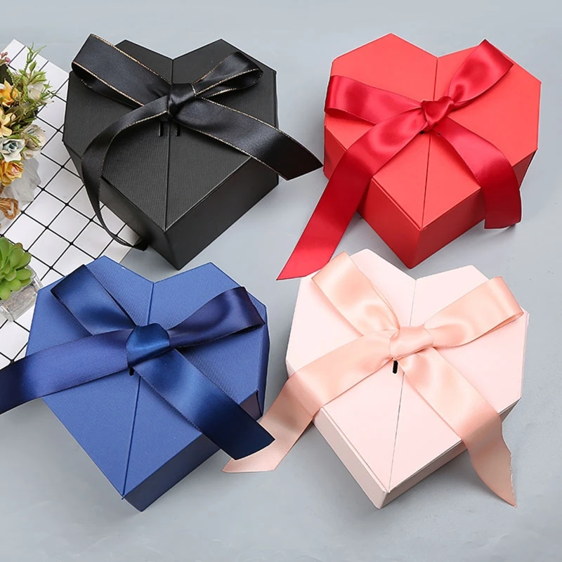 Heart Shaped Gifts Box With Bow Ribbon Valentines Day Presents Packaing ...