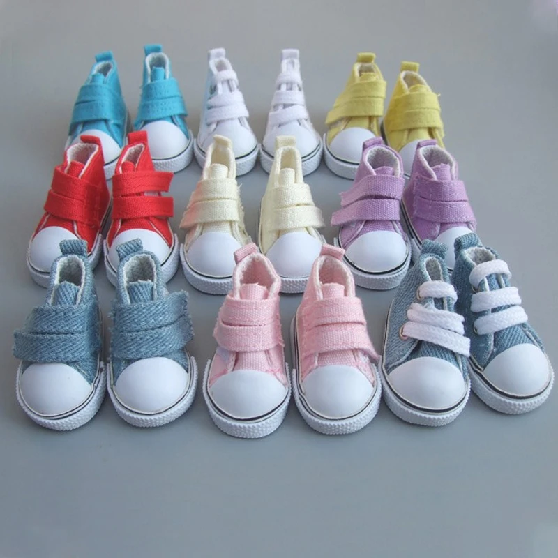 A-Pair-Mini-Finger-Shoes-Toys-Canvas-fingerboard-Shoe-Toys-Boots-Cute ...