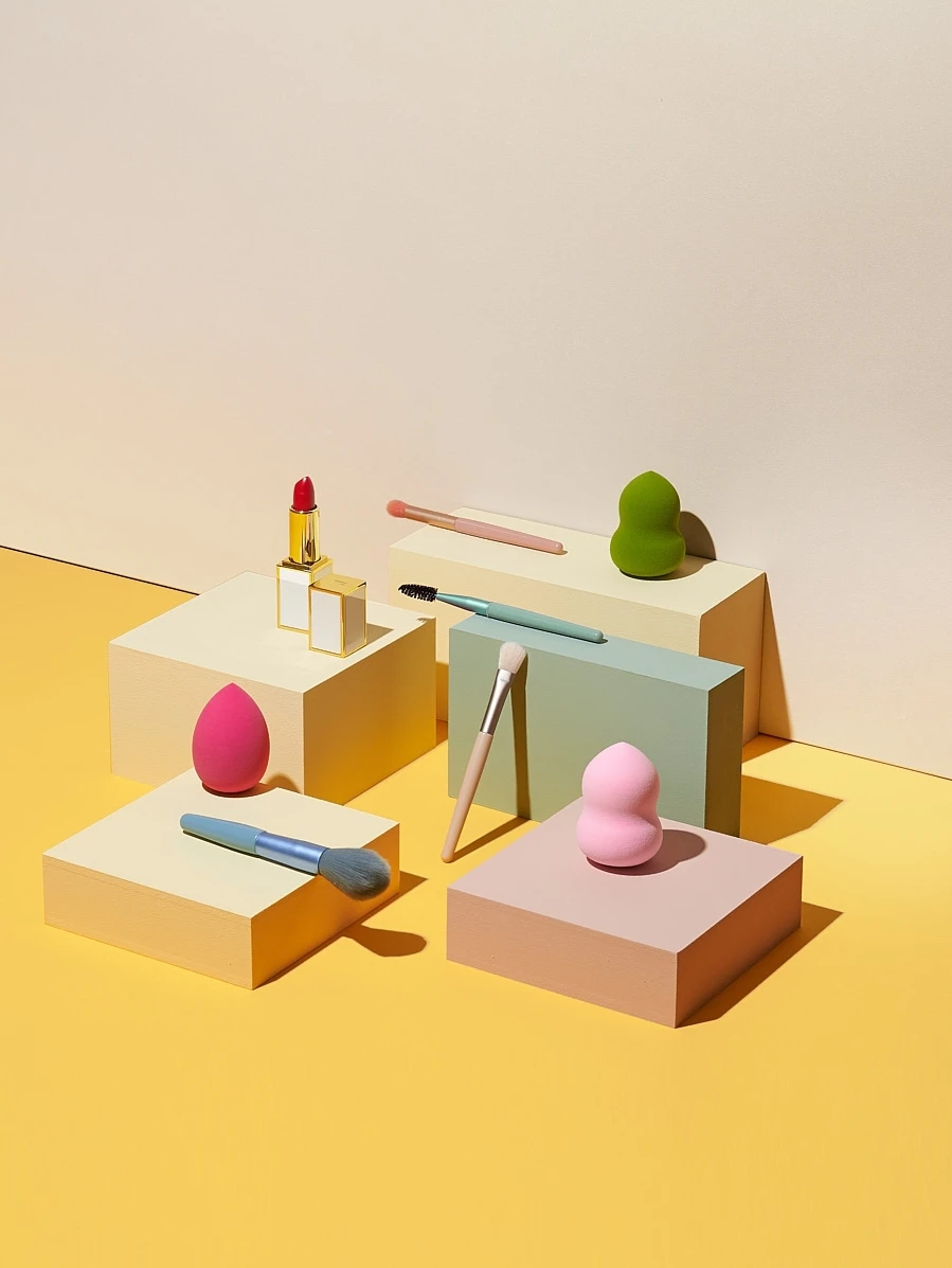 Small Color Wooden Geometry Shooting Props Cube Jewelry Cosmetic ...