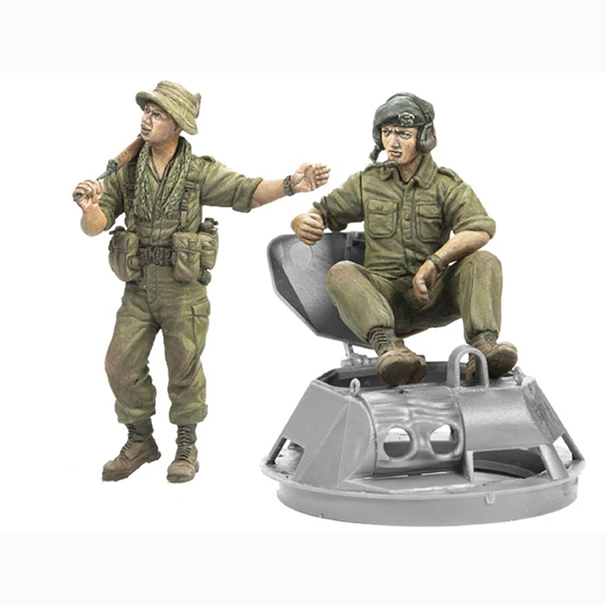 Unassambled-1-35-Australia-Army-Infantry-and-M113-Crew-2-figures-figure ...