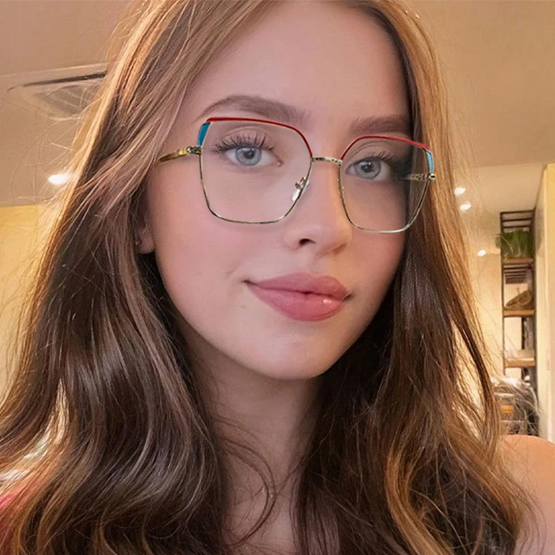 The Best Glasses And Eyewear Trends For 2023 (and Bold Makeup Looks To ...