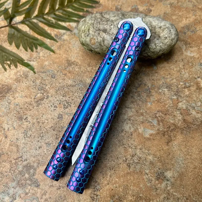 TheOne-Python-Clone-of-Hex-Texture-MC-Slabs-Sandwich-Titanium-Handle ...