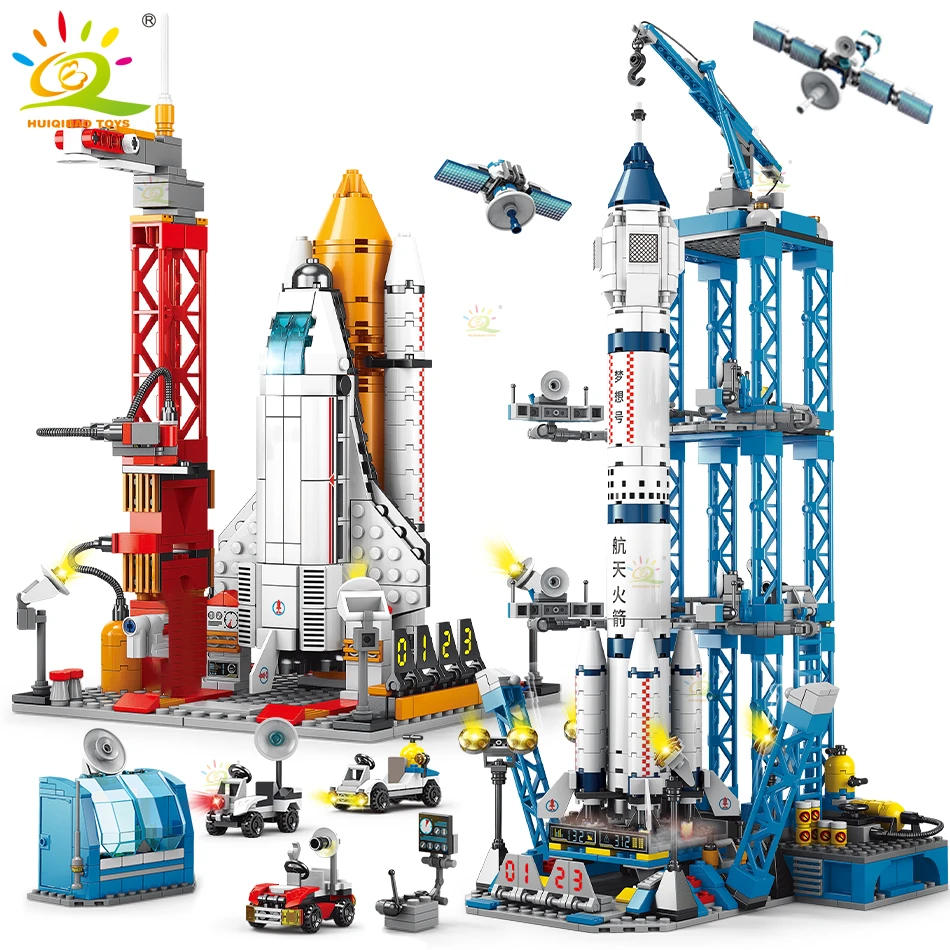 HUIQIBAO Space Aviation Manned Rocket Building Blocks With Astronaut ...