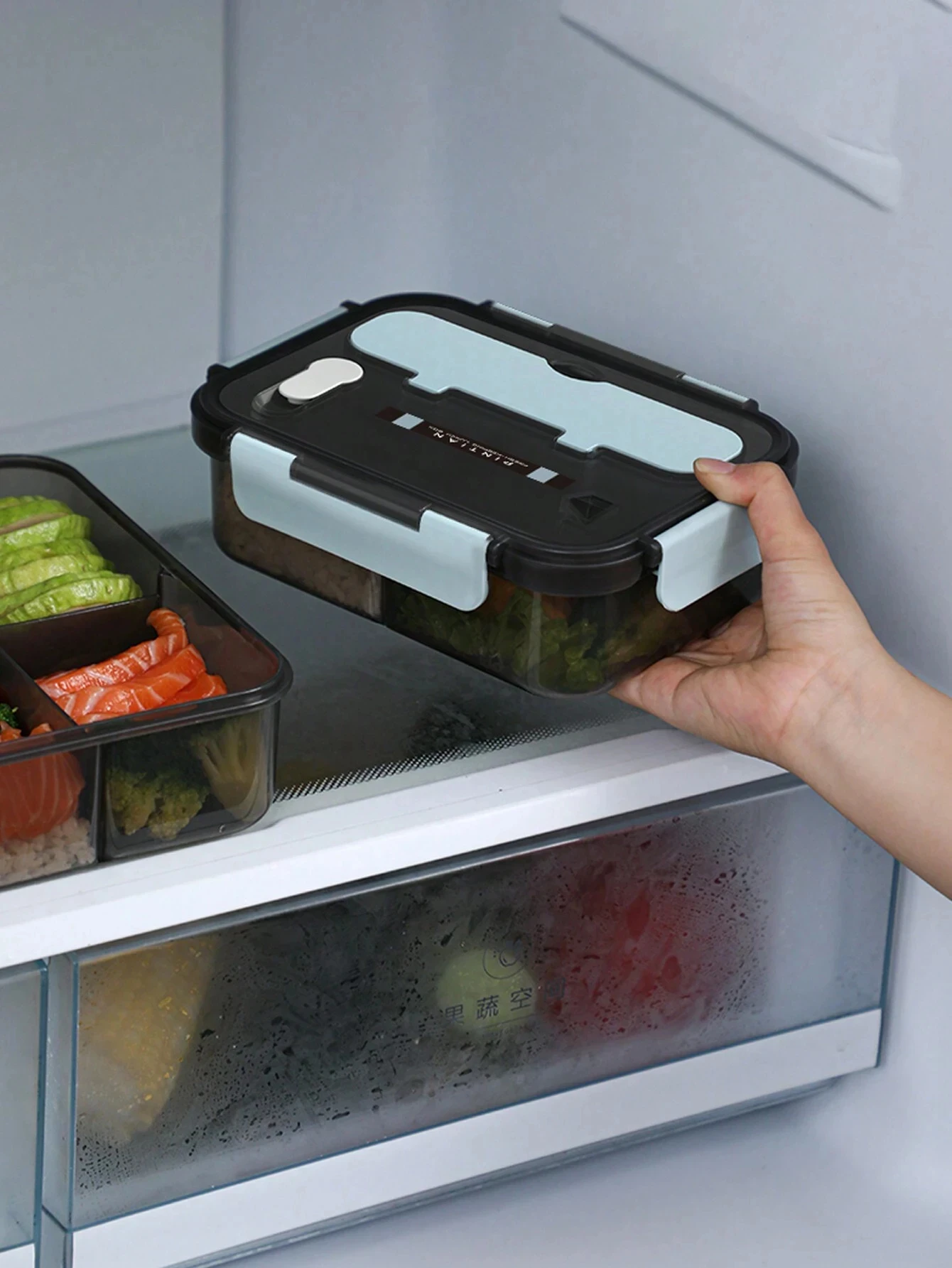 Portable-Lunch-Box-with-Lid-Divided-Into-Compartments-Insulated-Lunch ...