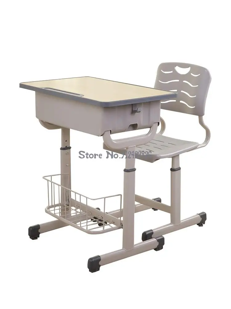 High-school-primary-school-students-training-and-counseling-class ...