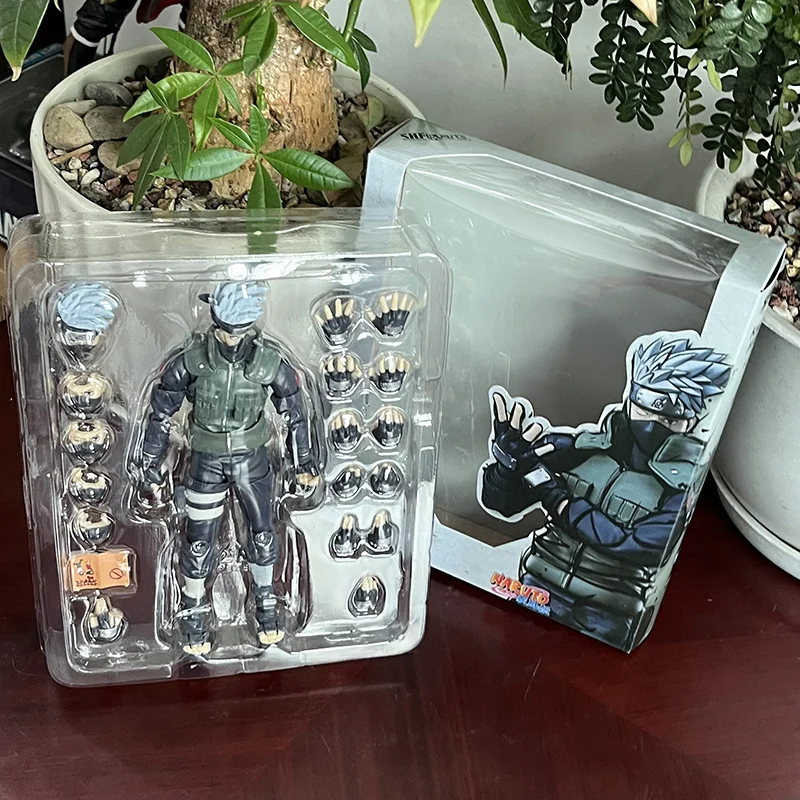 Bandai-Naruto-shippshippden-Anime-fig-r-Children-hatchildren-Kakashi-2 ...