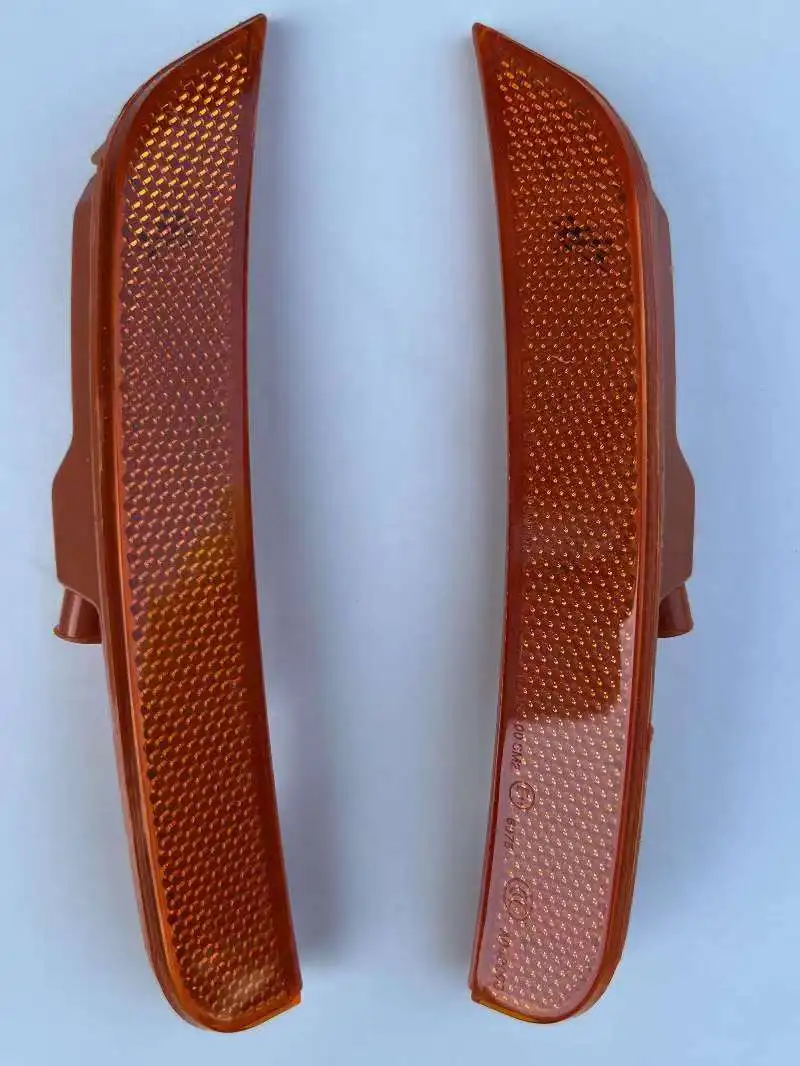 1pc 68213845AD 68213844AD side turn signal rear left right for Chrysler ...