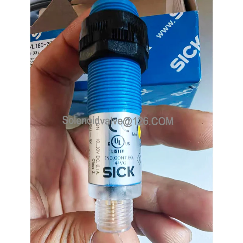 Original SICK VL180-2P42436 6037496 Photoelectric Switch Sensor ...
