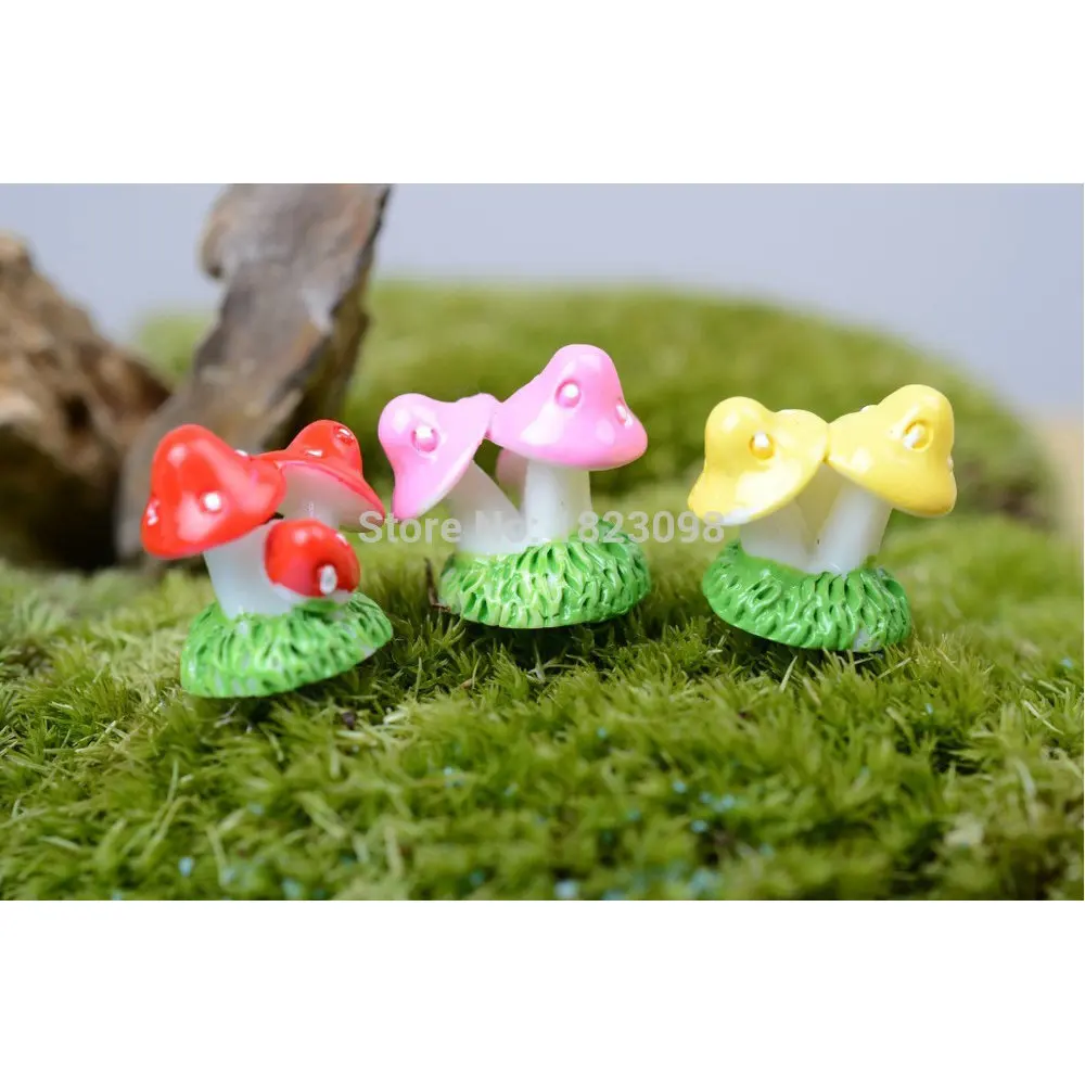 4 Pcs/lot Mini Small Mushroom Small Ornaments Three Mushrooms Fairy ...