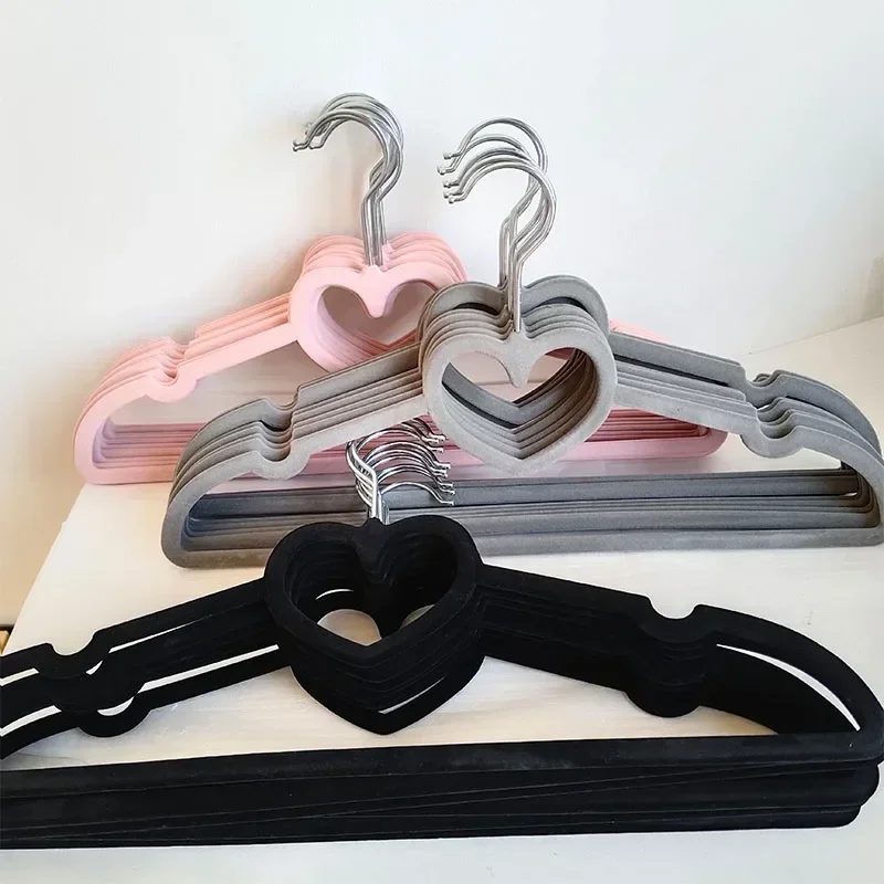 10pcs-Lot-Hanger-Clothing-Store-Coat-42cm-Velvet-Clothes-Hangers-Hooks ...