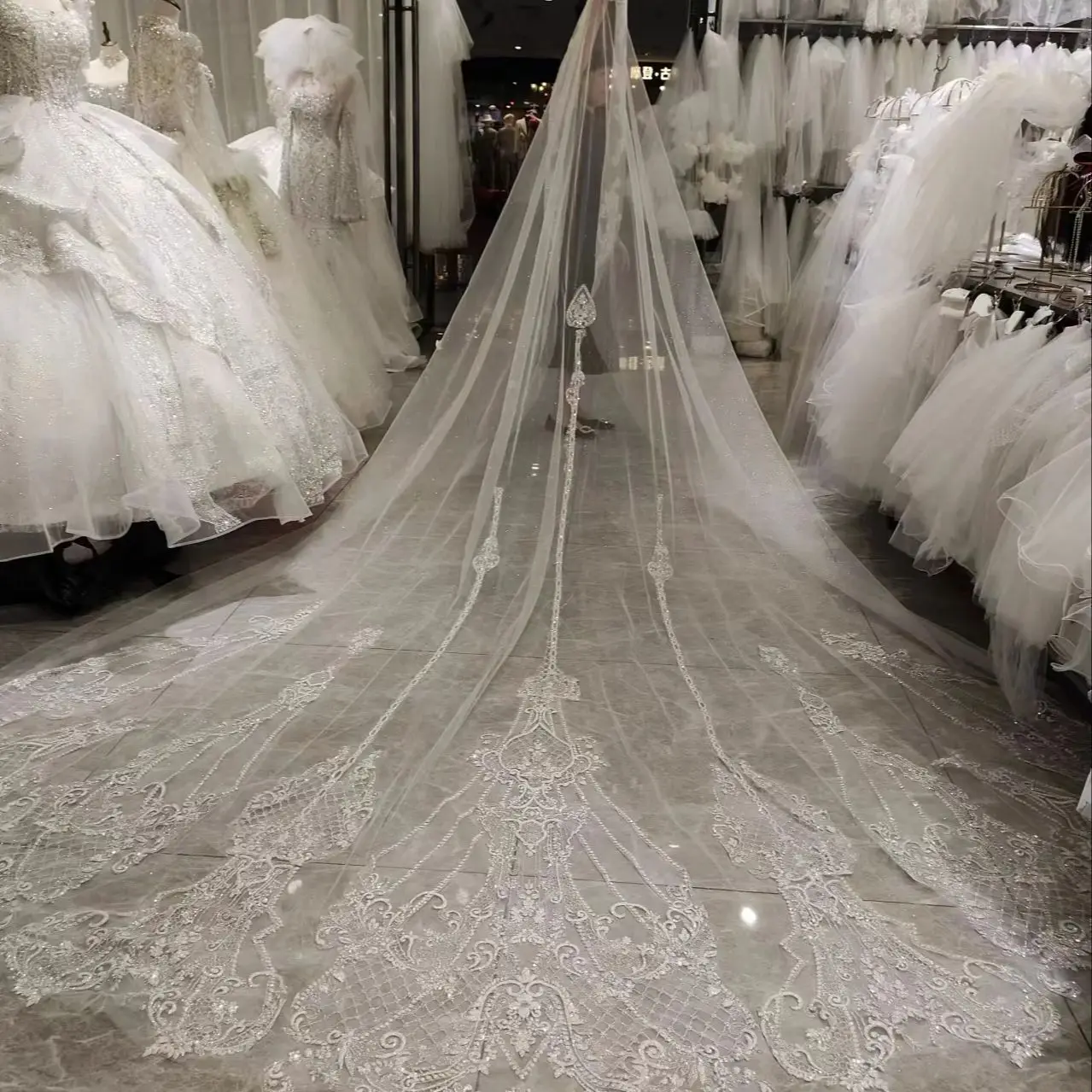 Kisswhite-customized-hard-Lace-glude-shiny-big-long-mariage-bridal ...