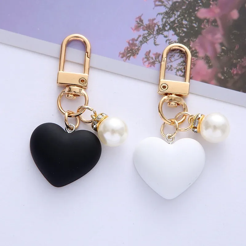 Frosted Heart Keychain Black White Car Key Ring with Pearl Car Keychain ...