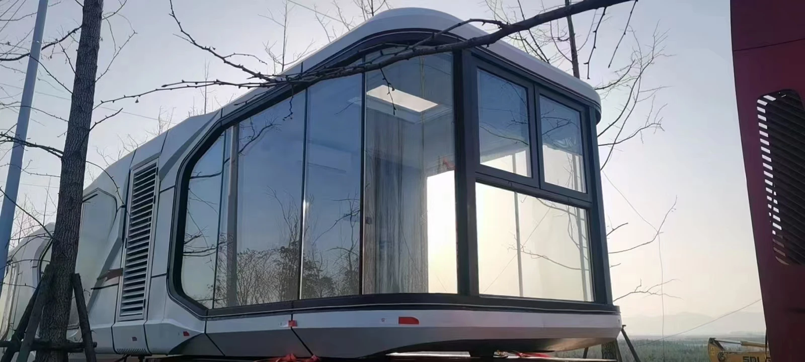 Factory-built-Prefab-capsule-cabin-house-Precision-built-Outdoor-Mobile ...
