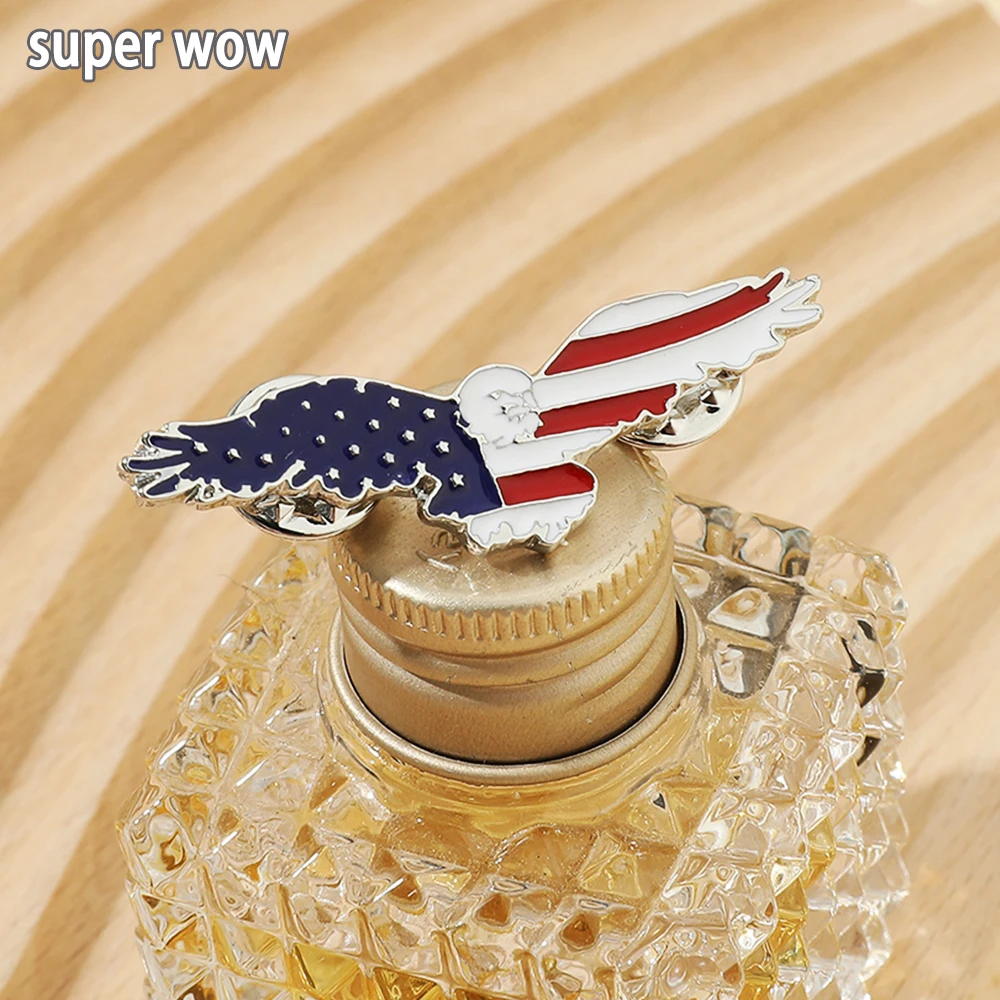 Broche de águila con bandera de mapa nacional americano para hombre ...