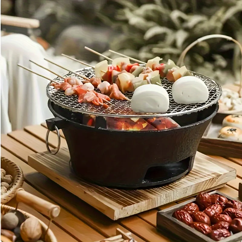 Round barbecue grill, portable camping stove, picnic barbecue party ...