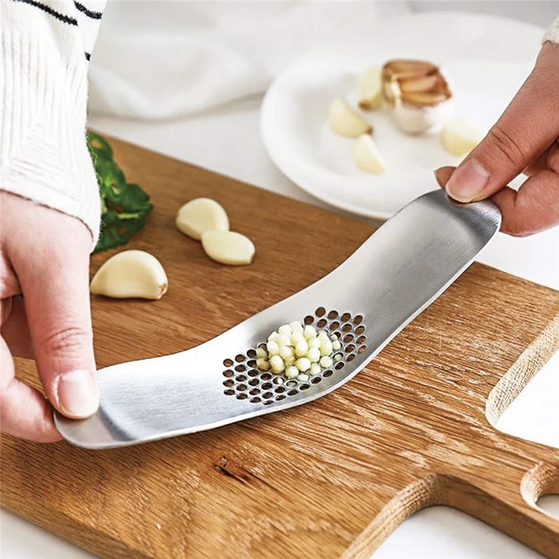 Kitchen Gadget Curved Garlic Press Stainless Steel Multi-function ...
