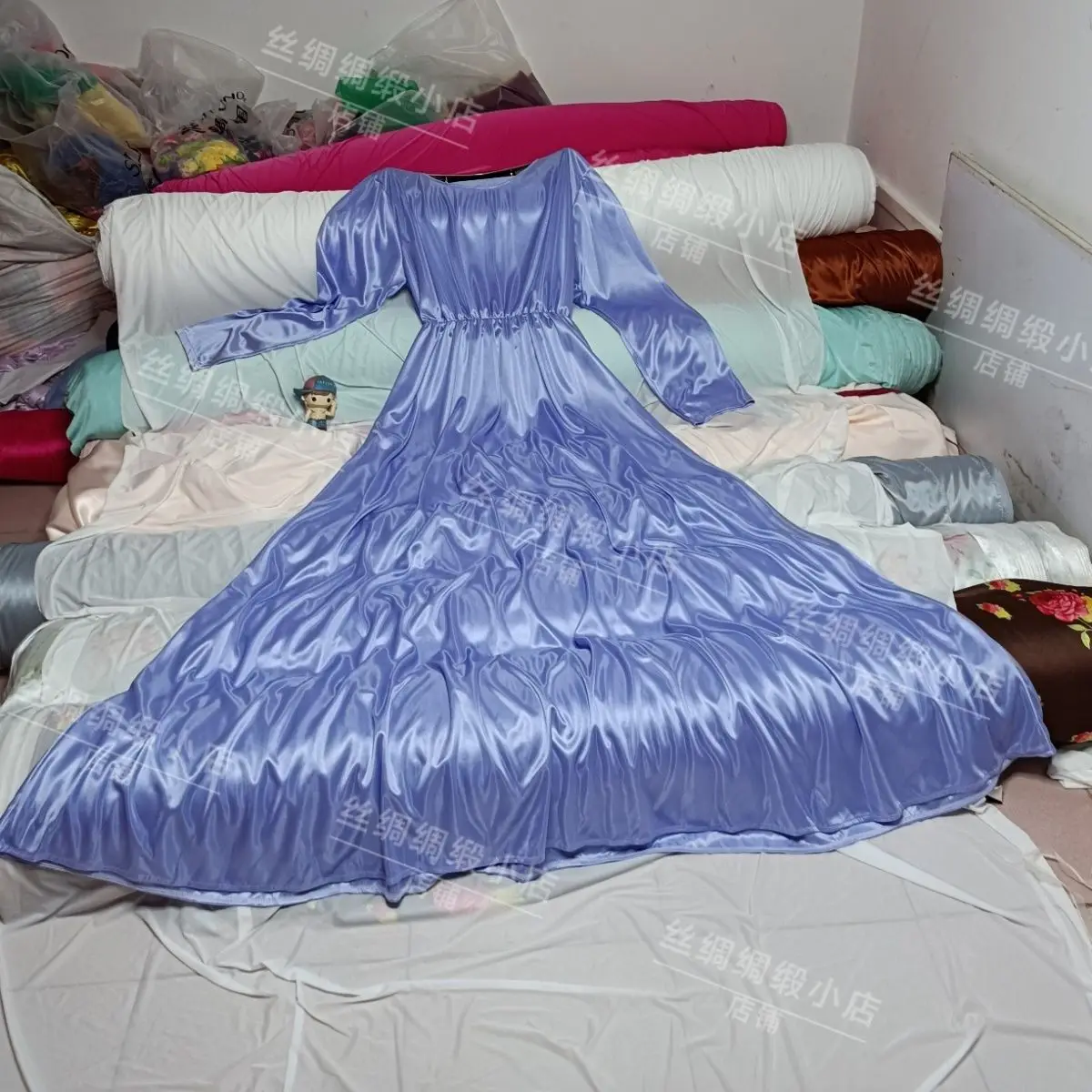 Sfe0ea2aca48b45f7b35cb791333f4eb3m.jpg
