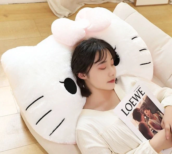 Bantal Guling Hello Kitty