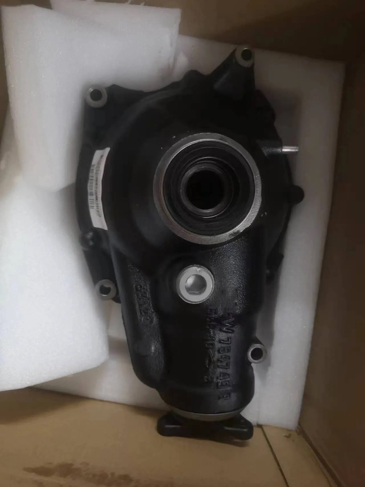 Suitable-for-BMW-X5-E53-1999-2006-front-differential-Exch-front ...