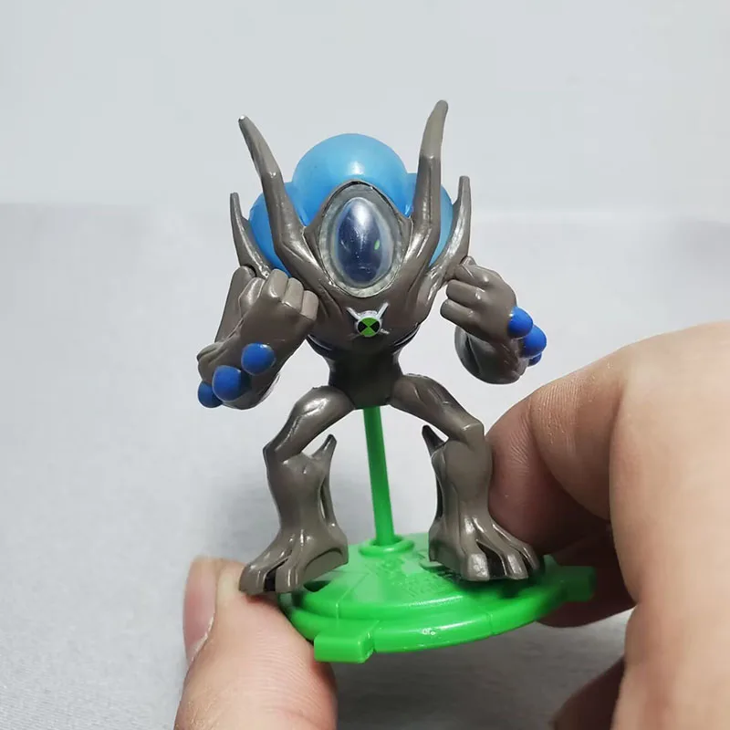 Ben 10 Ultimate Swampfire Toy