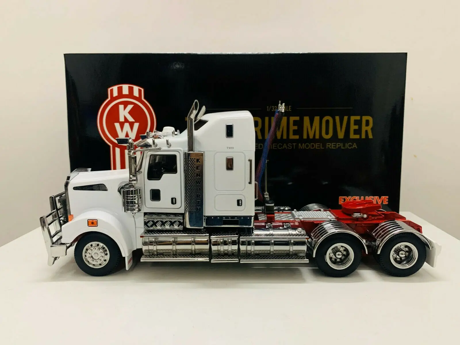 T909 Prime Mover caminhão australiano, 1/32 escala Die-Cast modelo ...