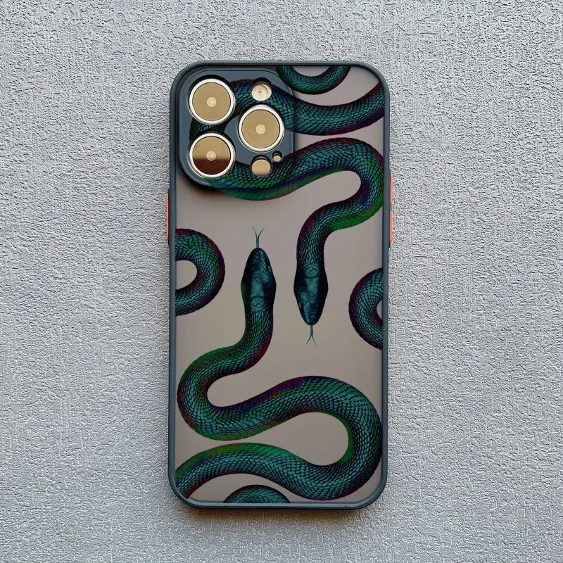 Green-Snake-Luxurious-Black-Gold-Snake-Phone-Case-for-IPhone-16-Plus-15 ...