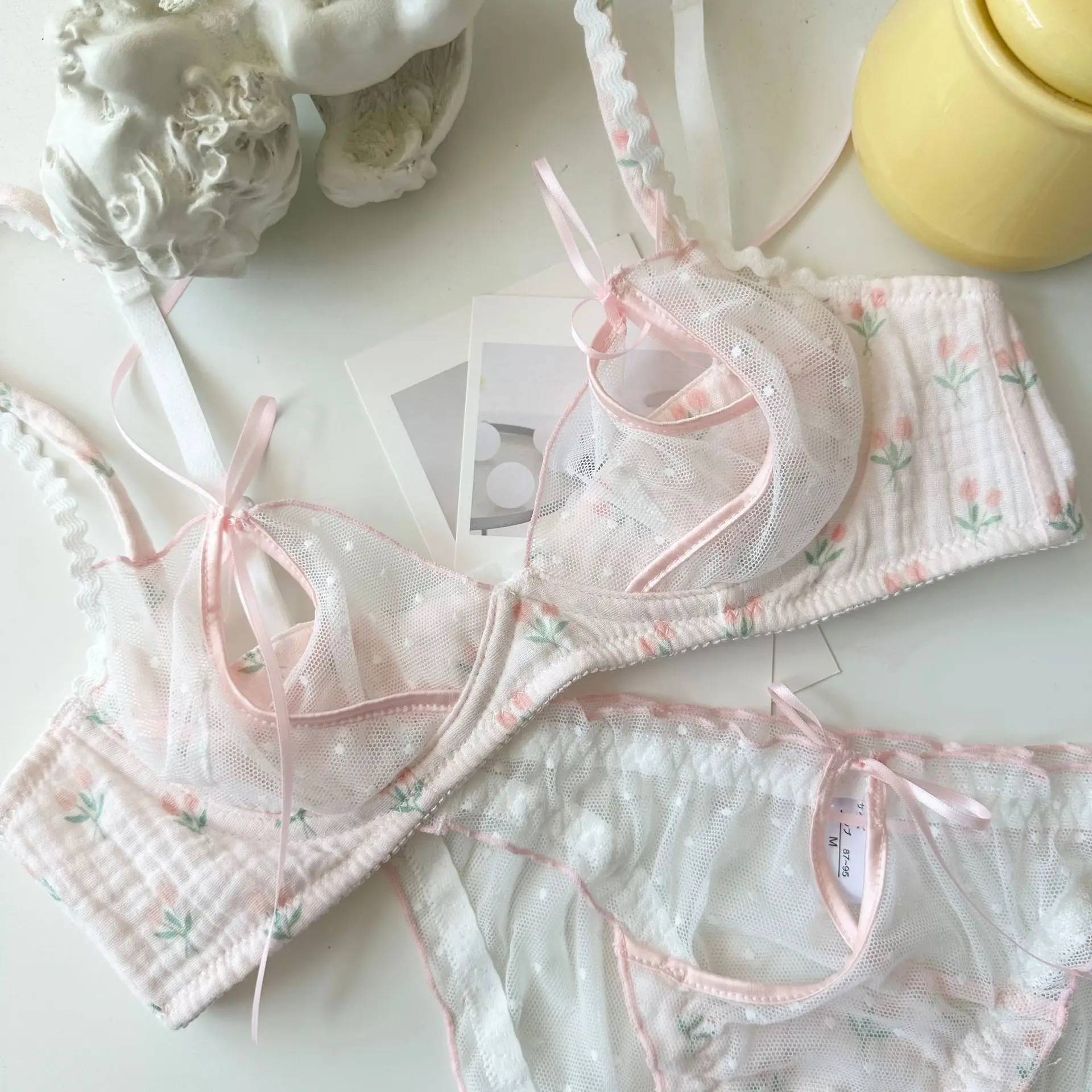 Sweet and lovely bras girl tulip gentle pure desire student bra set ...