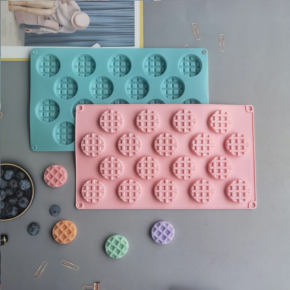 18-Waffle-Silicone-Mold-DIY-Square-Love-Waffle-Making-Tool-Practical ...