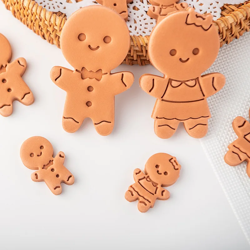 Gingerbread Family With Baby