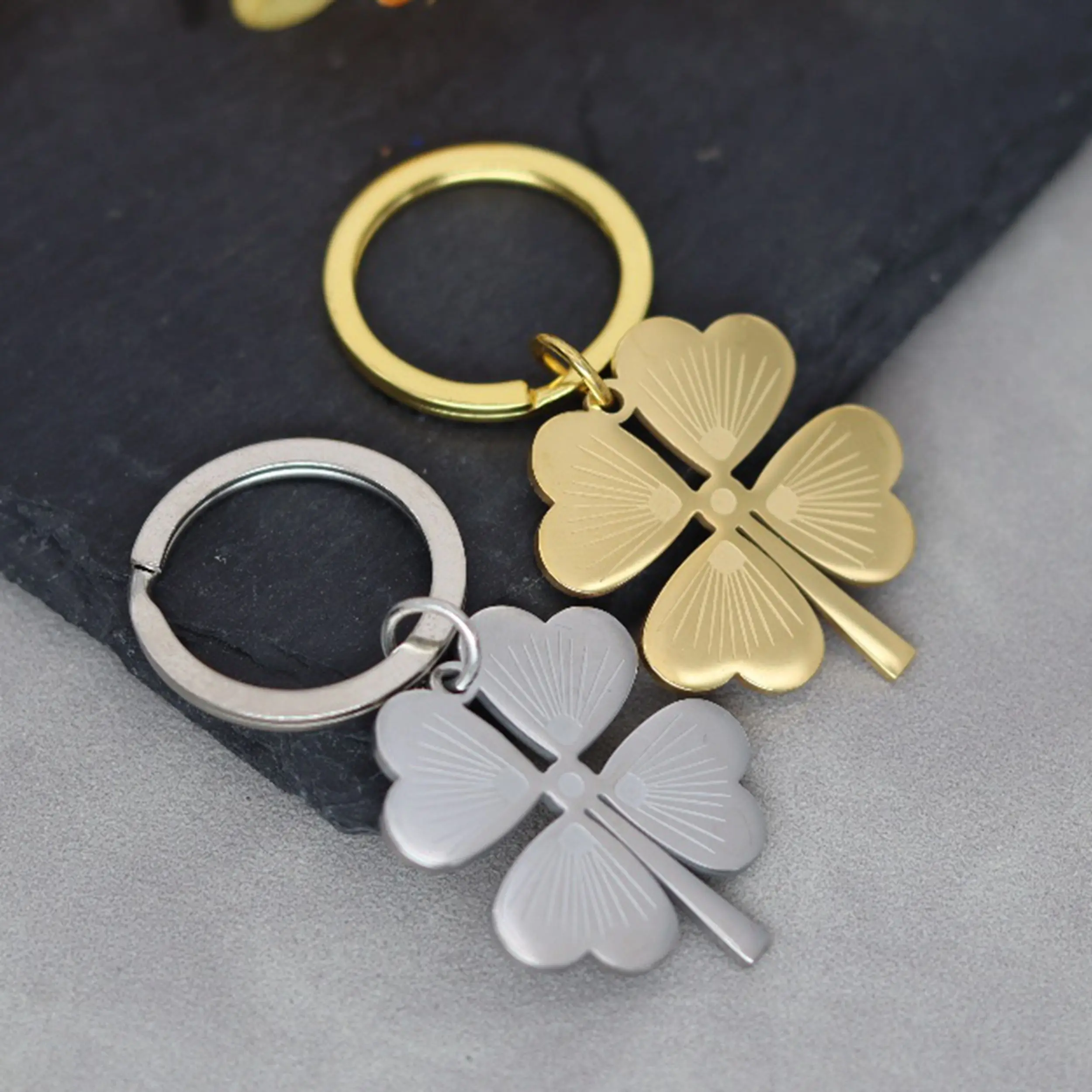 Exquisite Lucky Four Leaf Clover Keychain for Women Men Stainless Steel ...