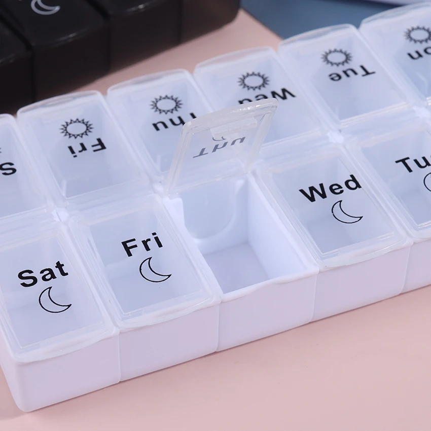 Pill storage box,Black White--Pilulier Hebdomadaire Avec Double Nucleo ...