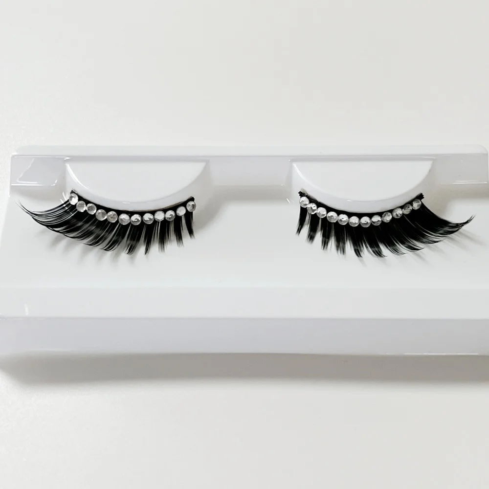 The-bride-wedding-dress-Rhinestone-natural-false-eyelashes-Stage-models ...