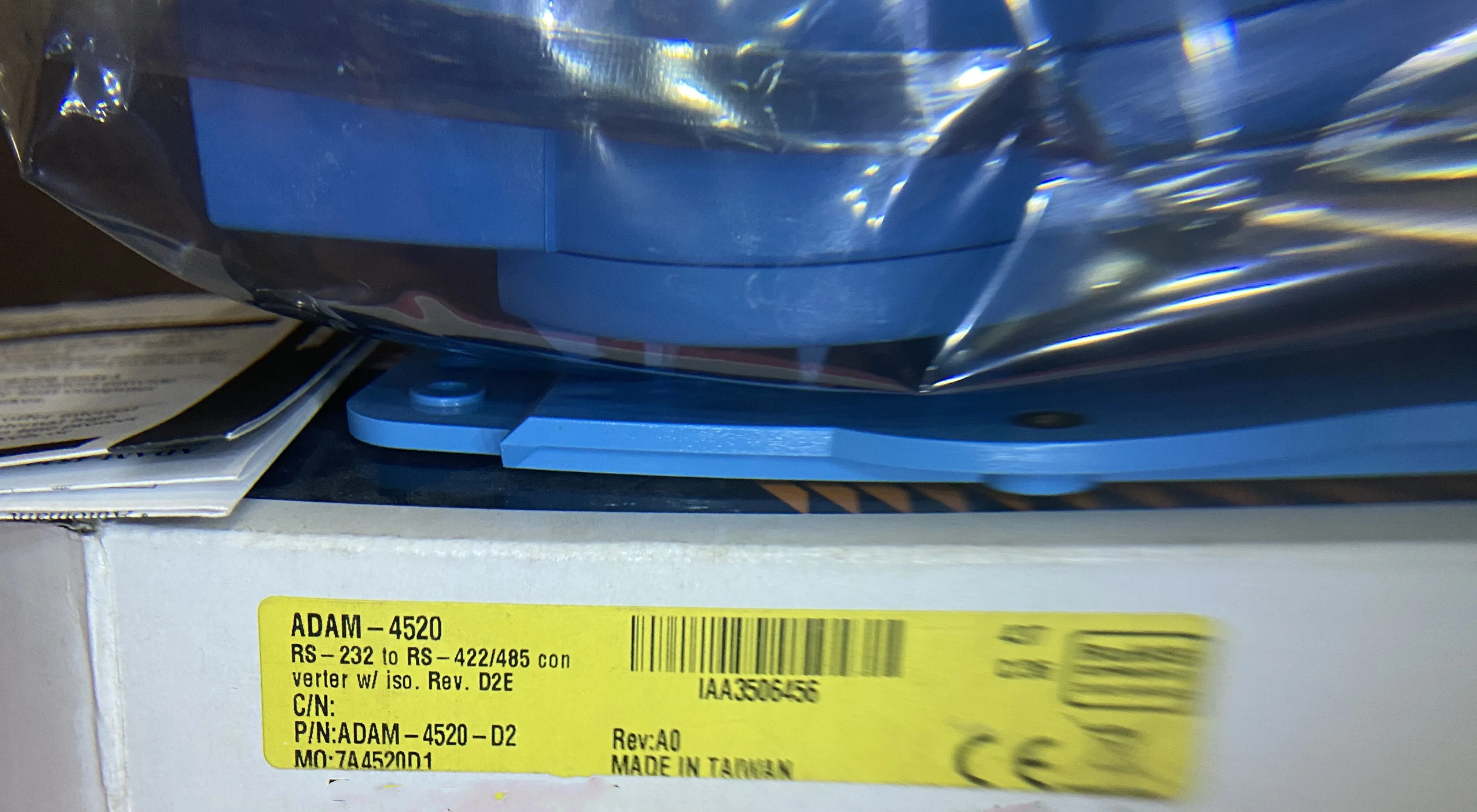 ADAM-4520-D2 RS232 to RS422 / RS485 serial converter New Original