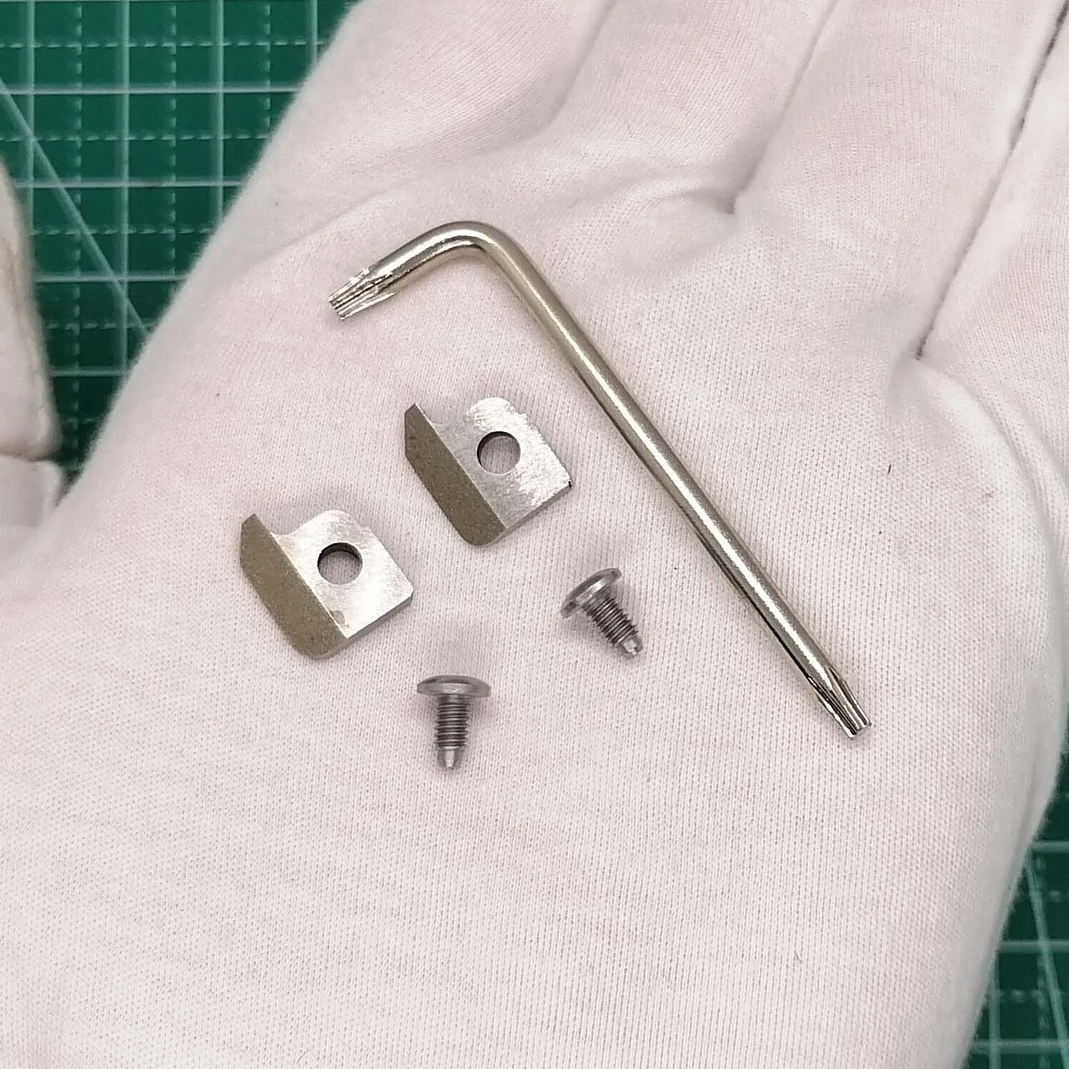 1-Pair-Replacement-M42-Steel-Hard-Wire-Cutter-Inserts-With-Torx-Screws ...