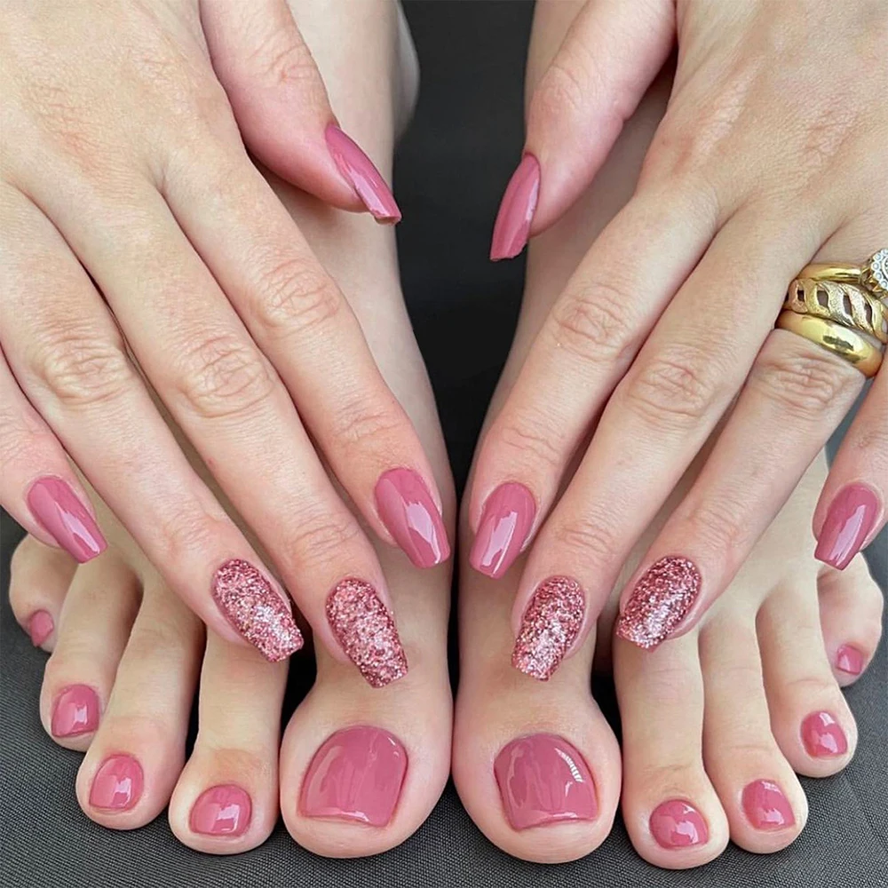 Ensemble-de-faux-ongles-rose-pailm-trage-pour-femmes-et-filles-faux-ongles-mains-et-pieds.jpg