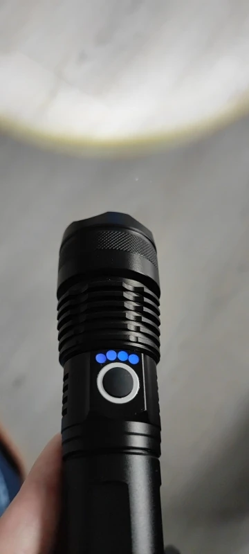 Super linterna potente XHP199.9 LED con hasta 16 núcleos