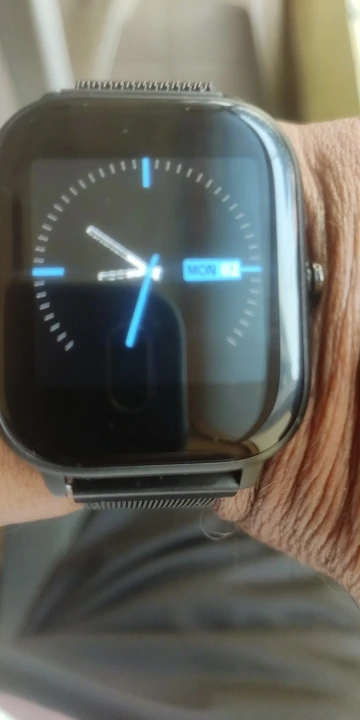 Square Smartwatch Fitness Tracker - Life Changing Products
