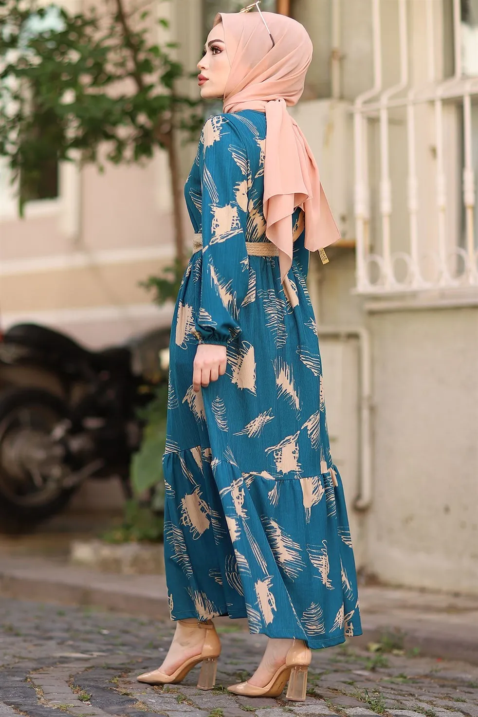 Modern Turkish Clothing